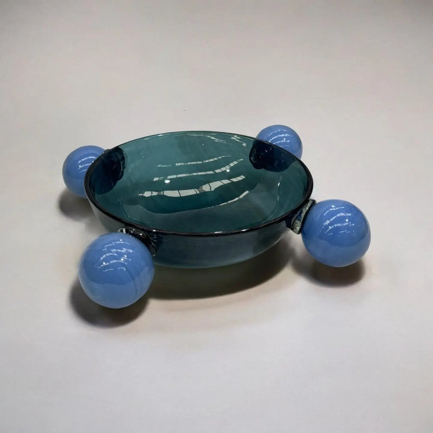 Bowls – The Glass Box